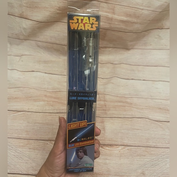 kotobukiya | Dining | Star Wars Kotobukiya Luke Skywalker Blue Led ...